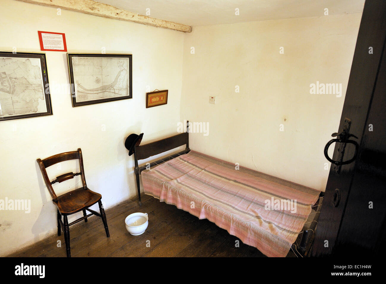 Victorian poor house hi-res stock photography and images - Alamy