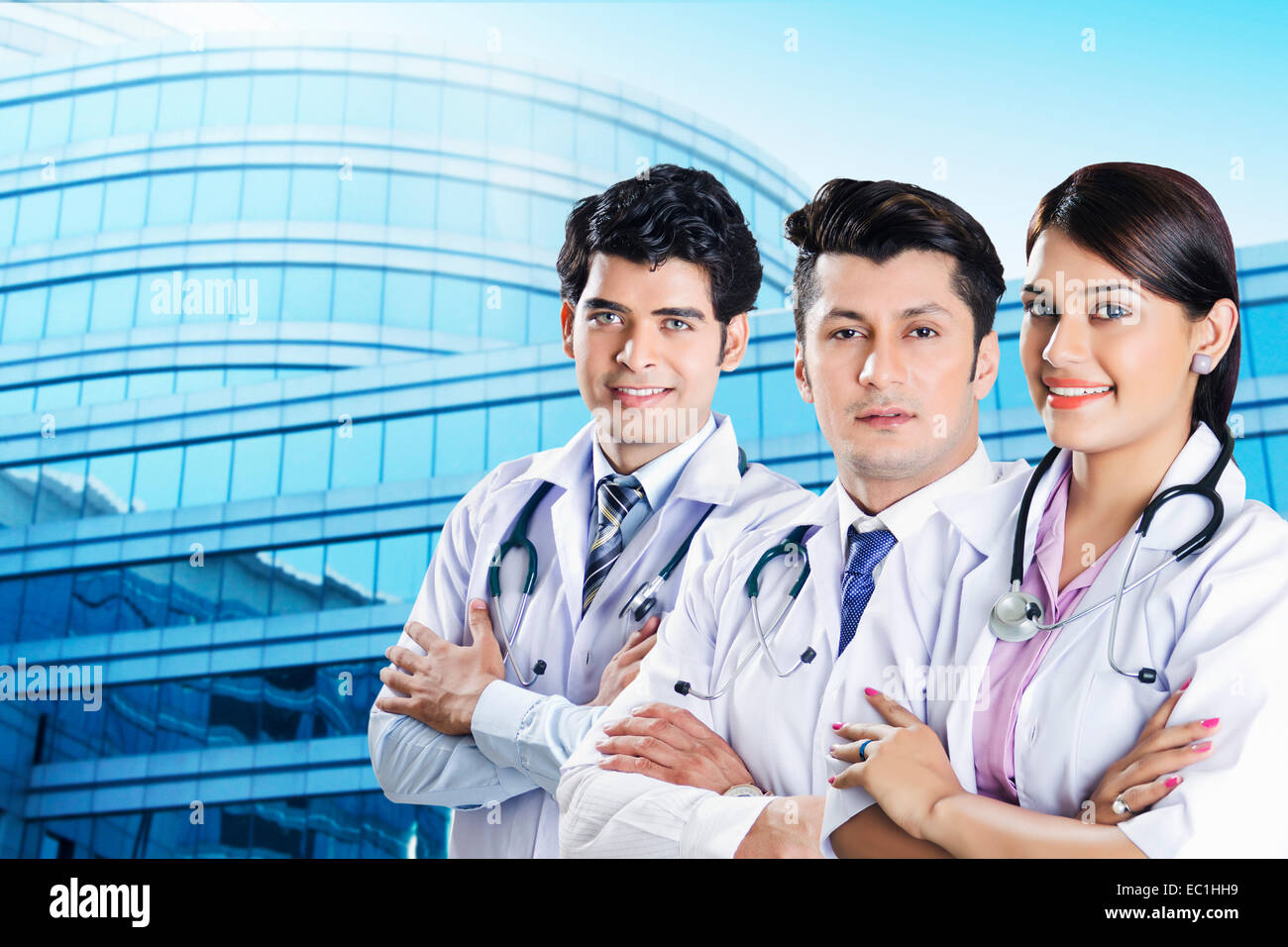 Skilled medical staff hi-res stock photography and images - Alamy