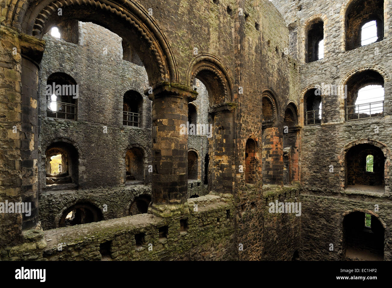 Rochester Castle, Kent: columns and arches of the Great Hall, in the ...