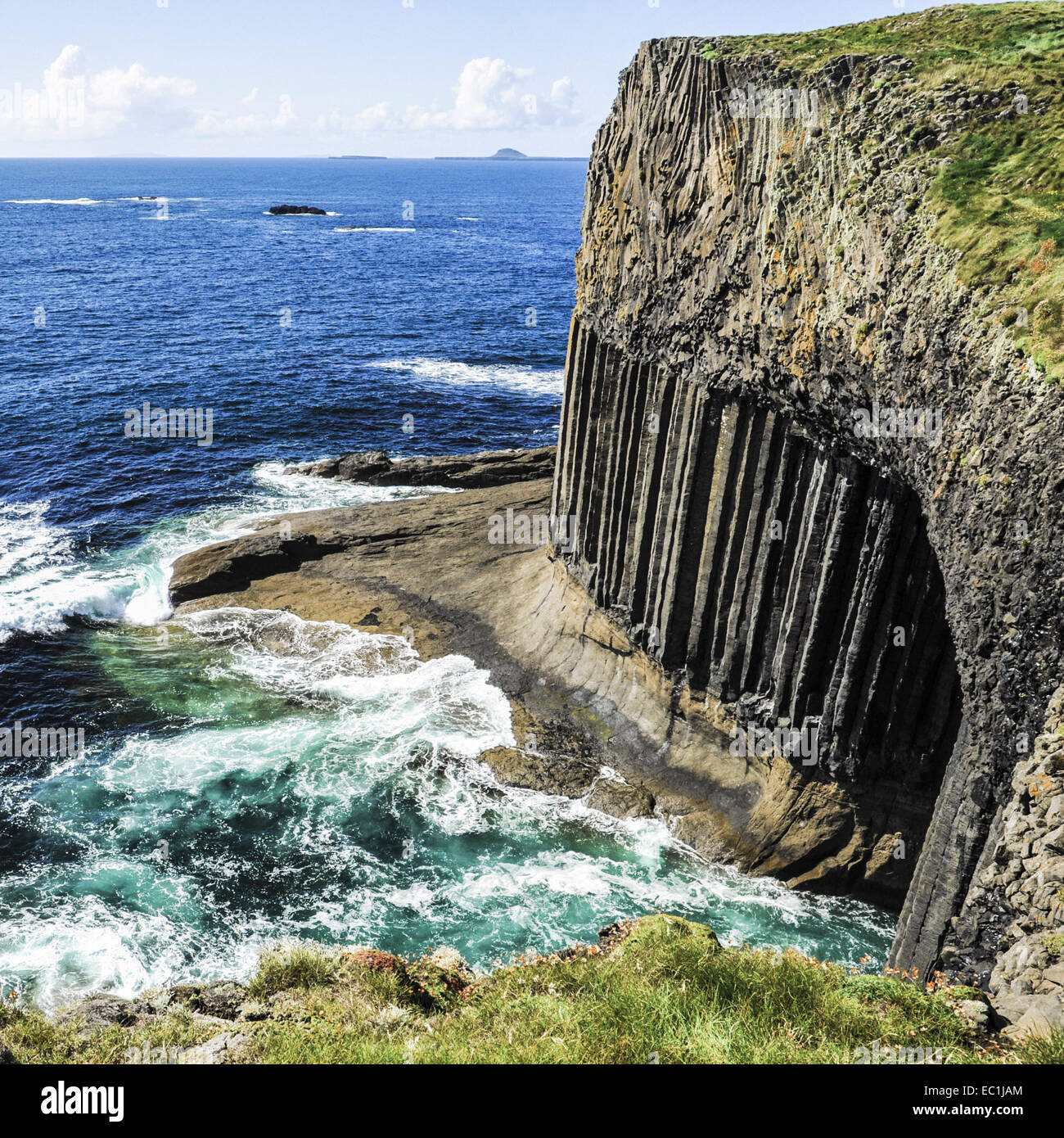 Fingals Cave High Resolution Stock Photography and Images - Alamy