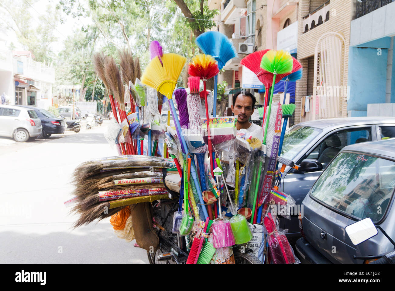 indian Street Vender road side Stock Photo - Alamy