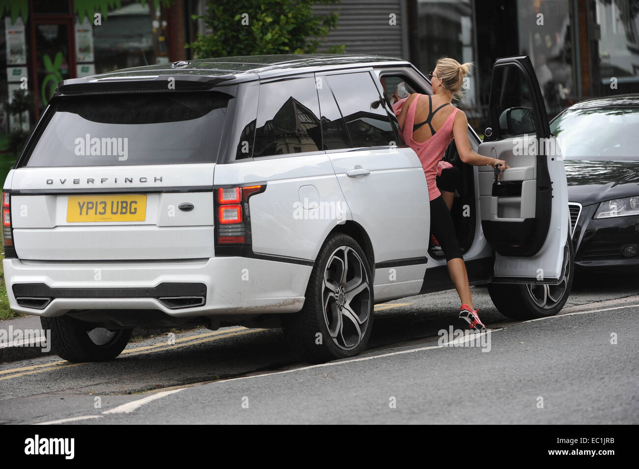 Alex Gerrard returns to her car after leaving the gym. The popular WAG ...