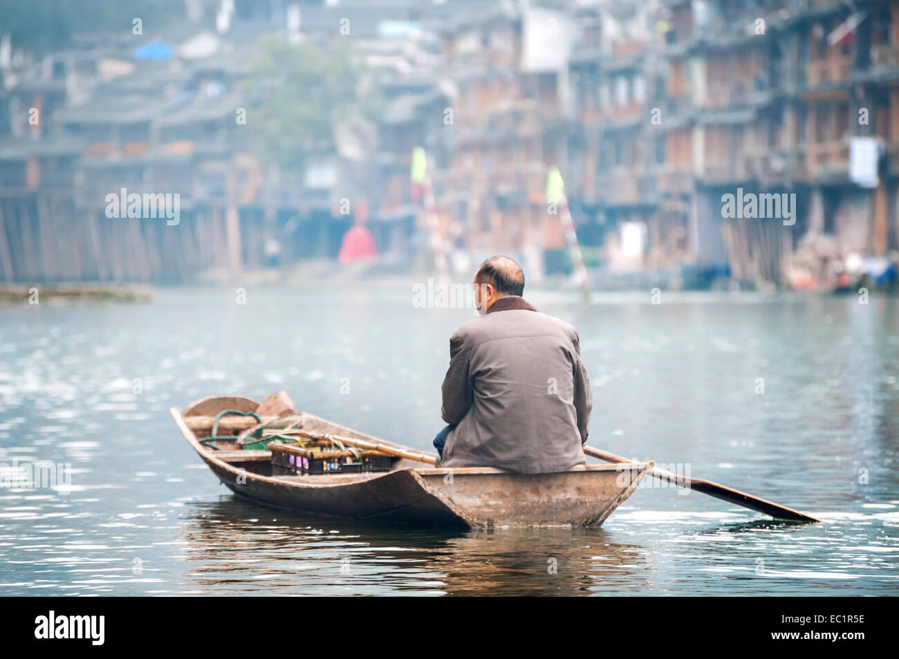 Ancient rowing boat hi-res stock photography and images - Alamy