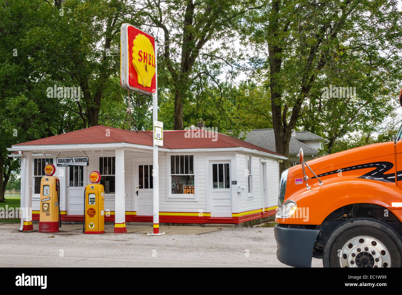 Illinois,Midwest,Mount Mt. Olive,historic highway Route 66,Soulsby's ...