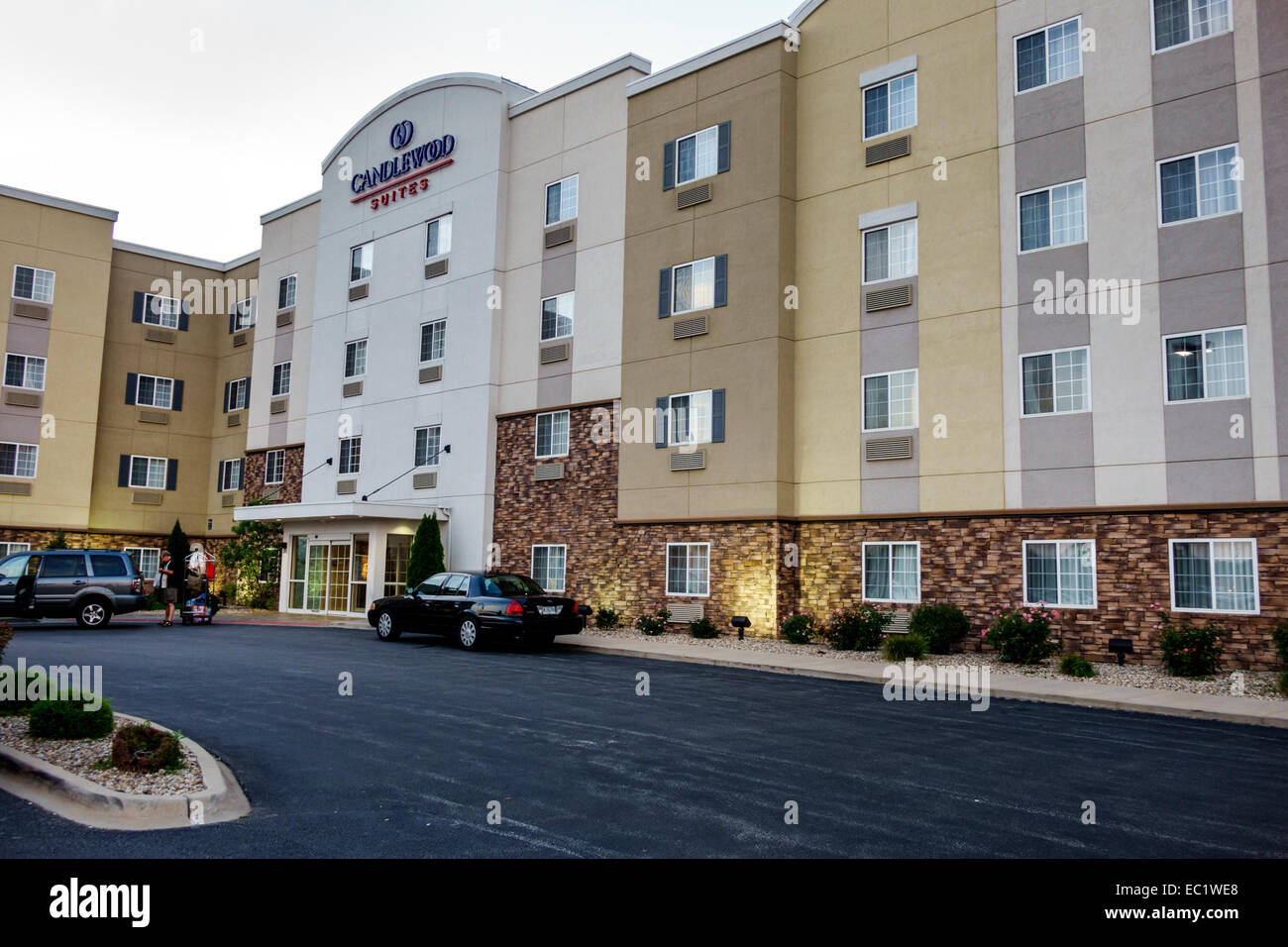 Springfield Illinois,Candlewood Suites,motel,hotel,front,entrance ...