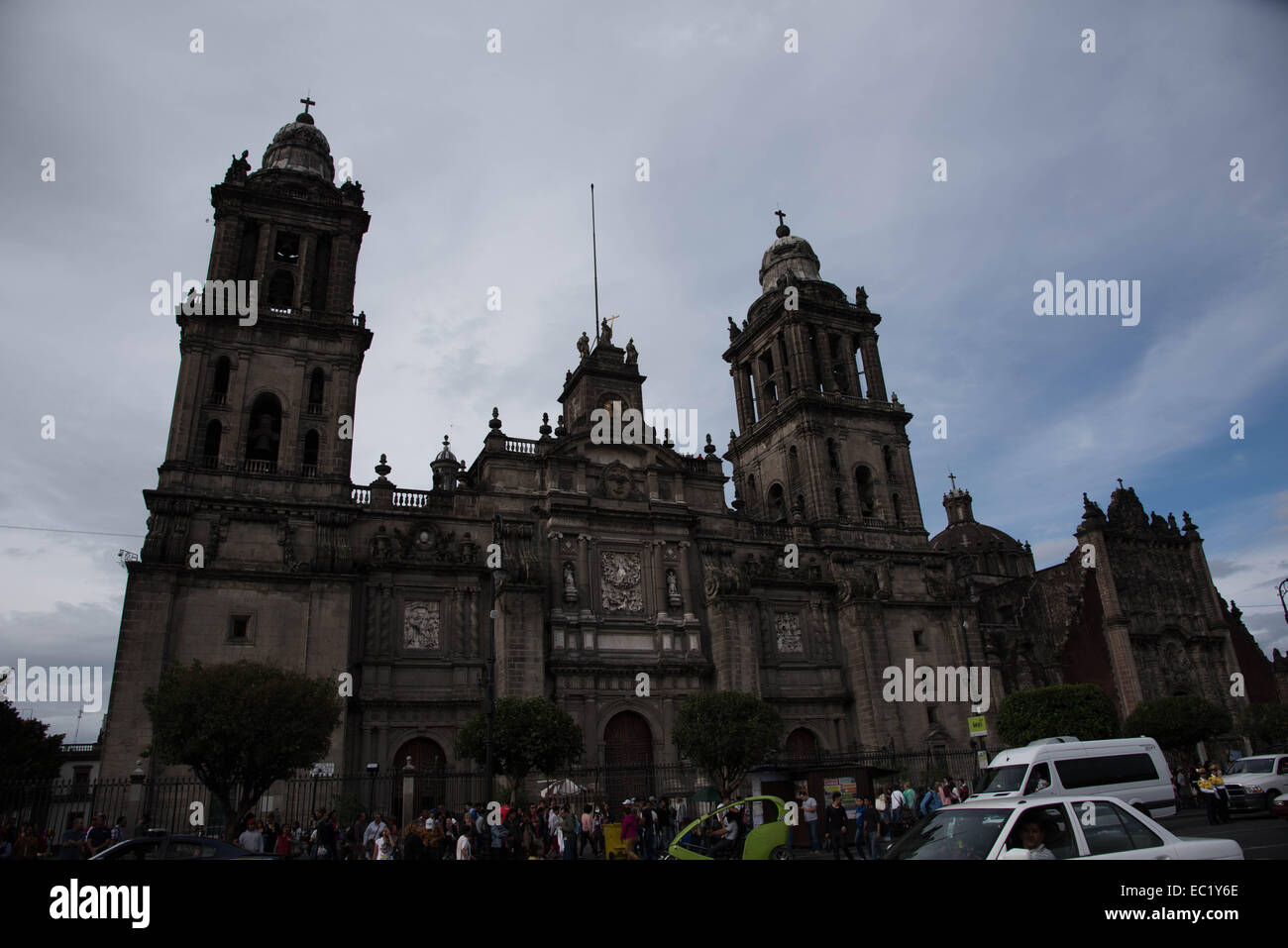 Metropolitan cathedral mexico city hi-res stock photography and images ...