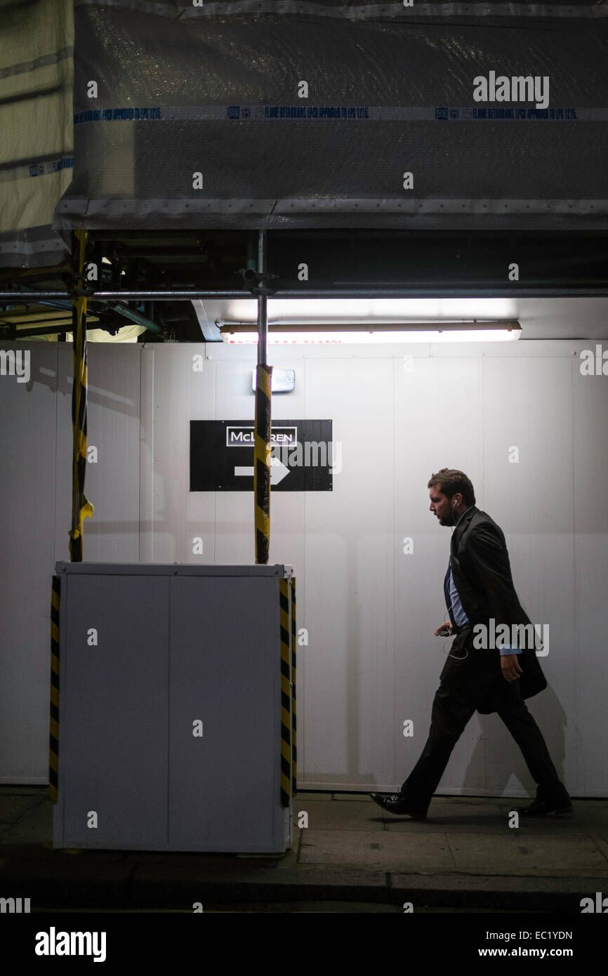 Rushing man hi-res stock photography and images - Alamy