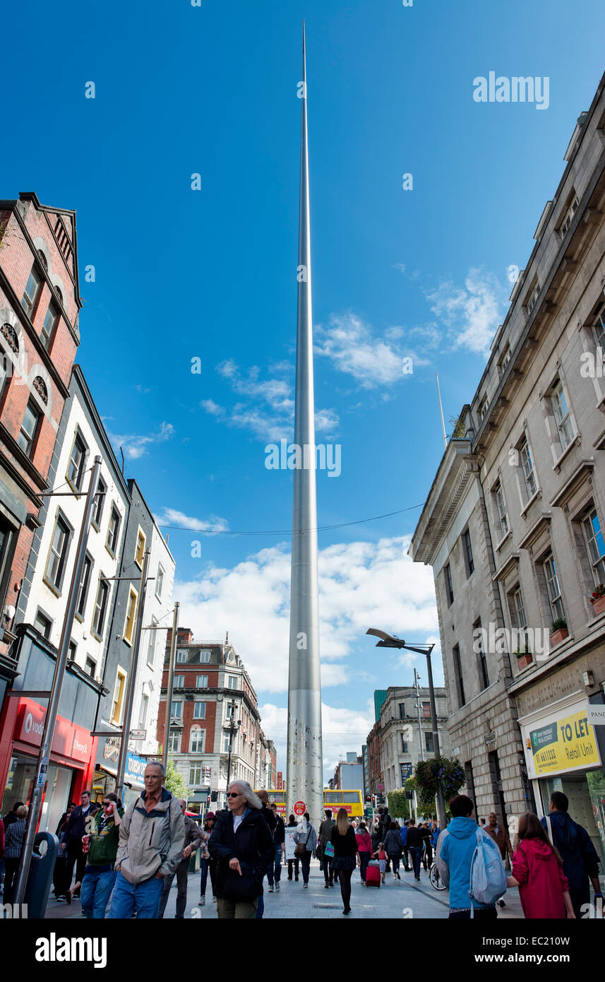 Memorial, The Spire, O'Connell Street, Dublin, Ireland Stock Photo - Alamy