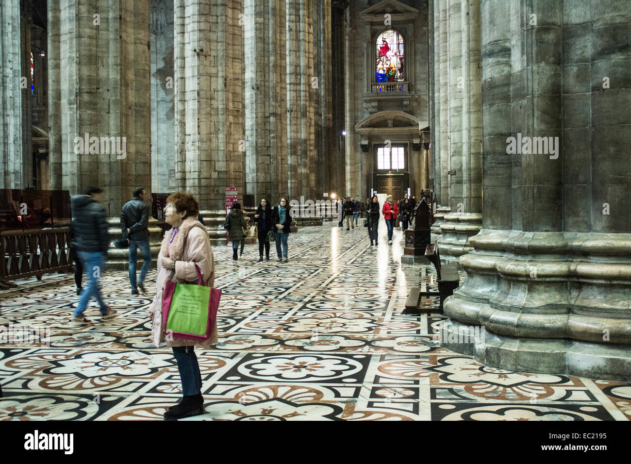 Duomo milan floor hi-res stock photography and images - Alamy