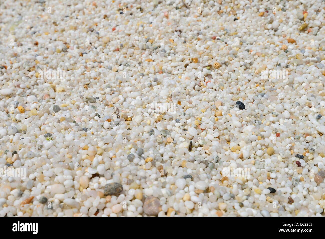 Quartz sand in rice size on Is Arutas beach, Sinis peninsula, Sardinia ...