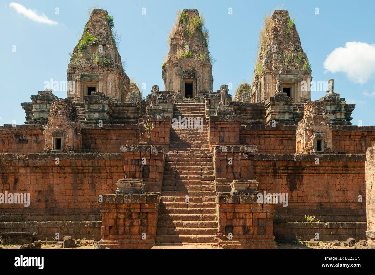 Temple Mountain of East Mebon, near Siem Reap, Cambodia Stock Photo - Alamy