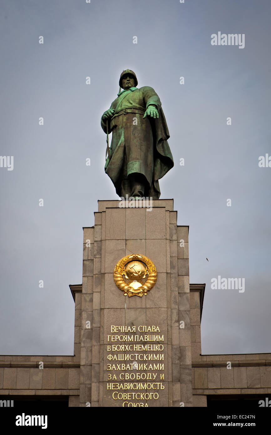 Soviet War Memorial, Berlin Stock Photo - Alamy