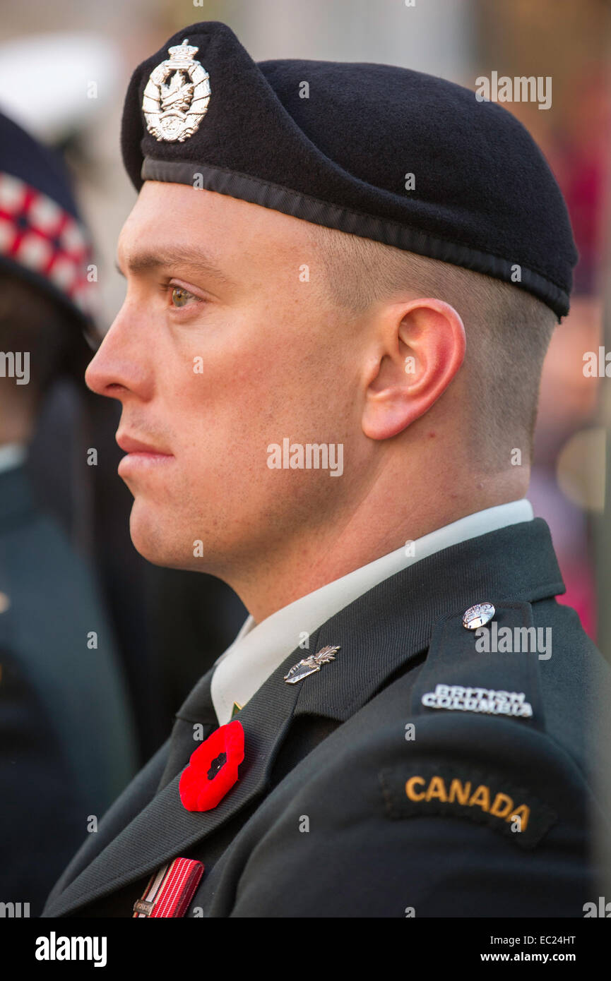 Canadian soldier at Remembrance Day Ceremony Vancouver Stock Photo - Alamy