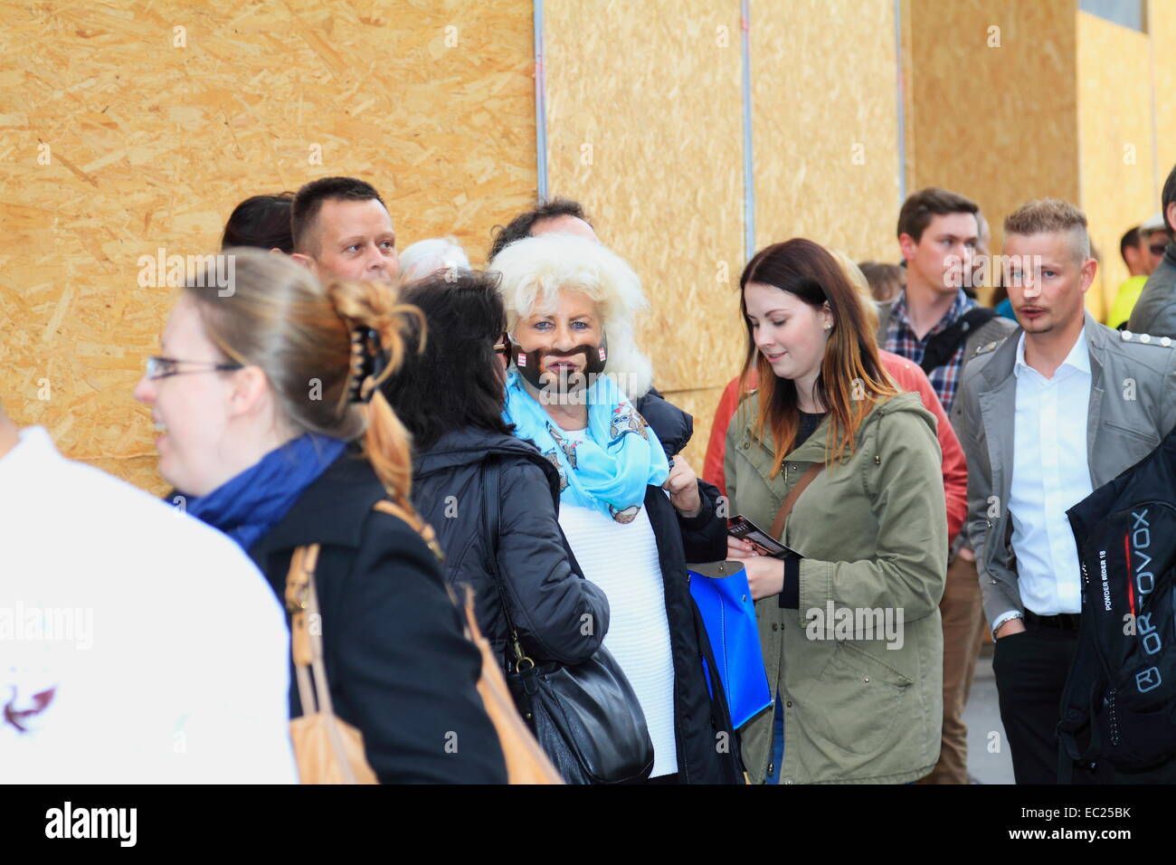Transnational care hi-res stock photography and images - Alamy