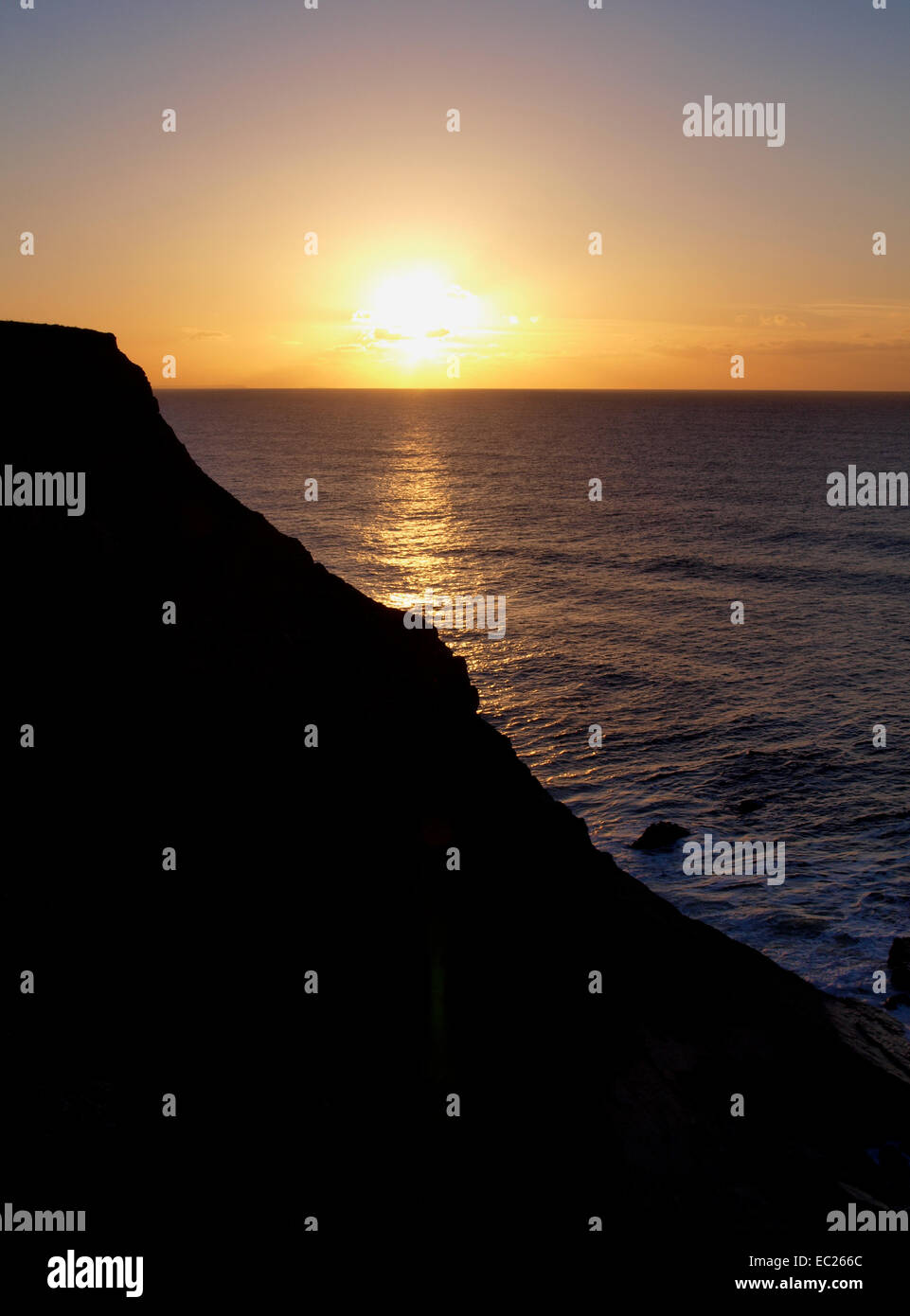 Behind it the sea hi-res stock photography and images - Alamy