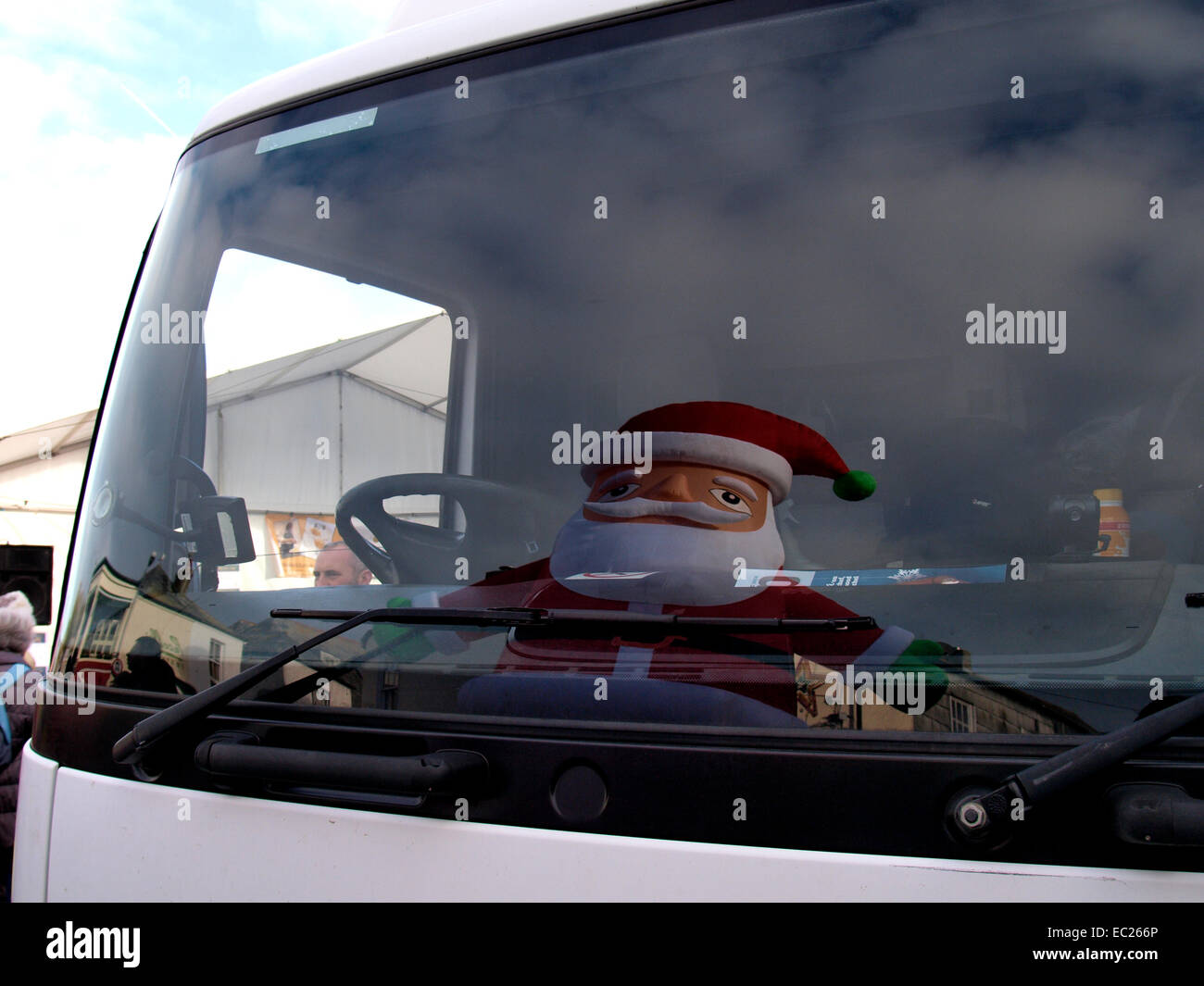 Reflection of Santa in the windscreen of a truck, Padstow, Cornwall, UK ...