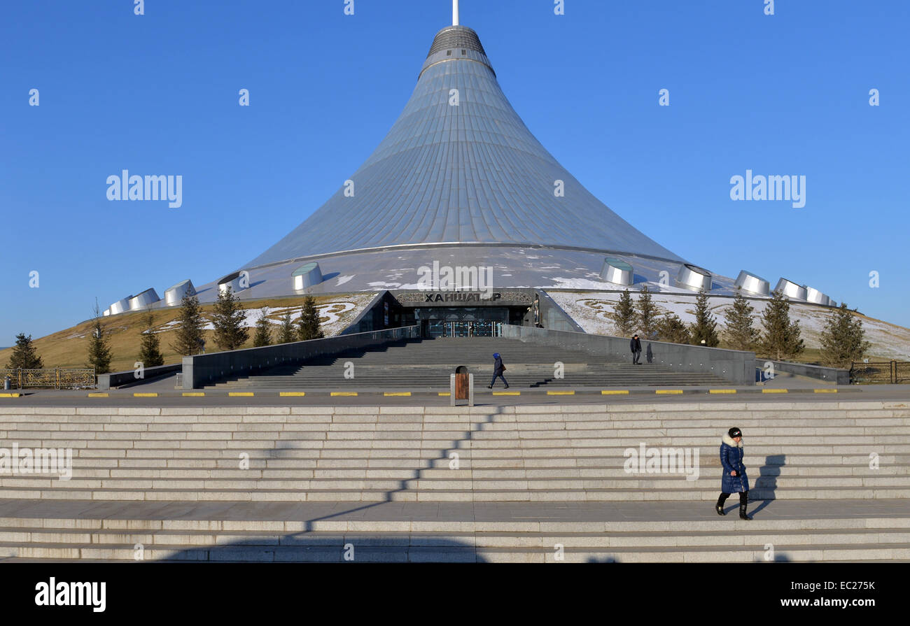 Astana, Kazakhstan. 10th Nov, 2014. A view of the Khan Shatyr (Royal ...