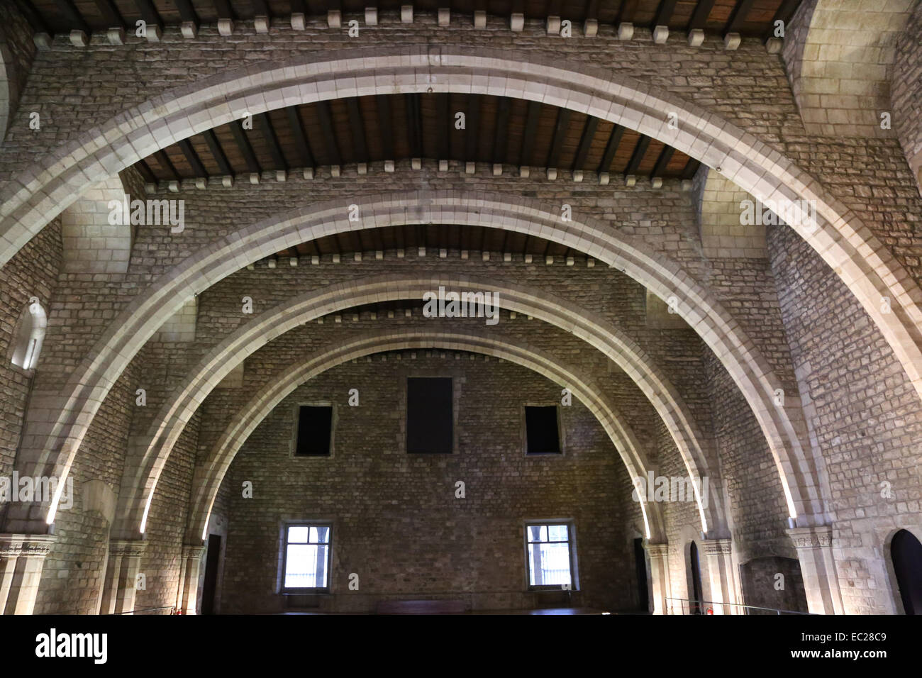 Palace of the kings of aragon hi-res stock photography and images - Alamy