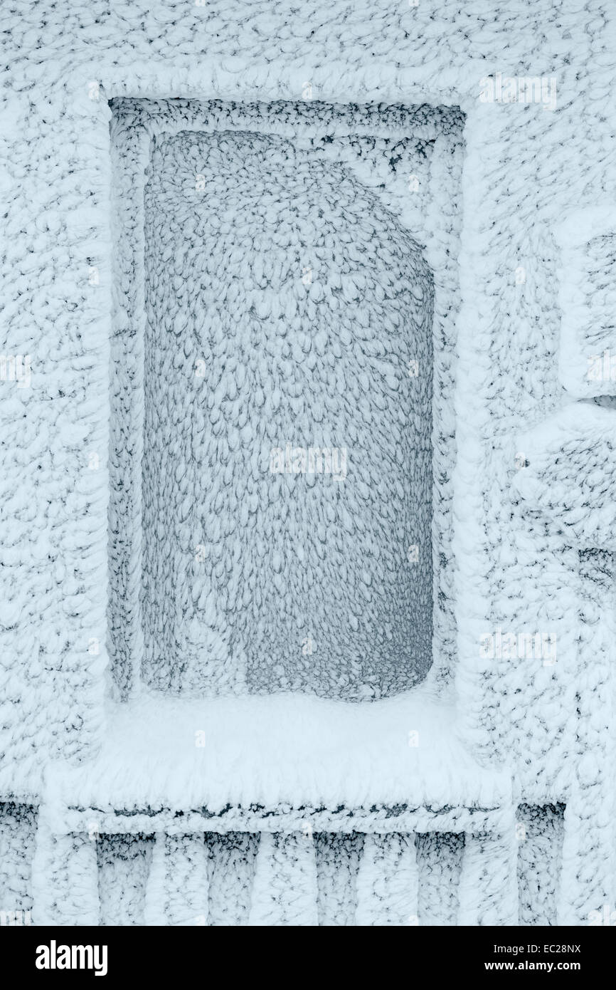 Frozen hi-res stock photography and images - Alamy