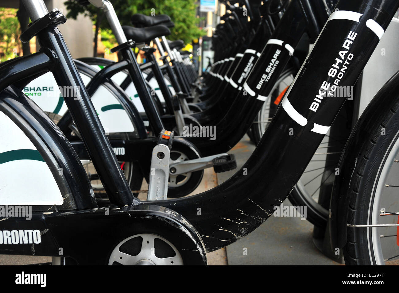 A line of bike share bicycles in Toronto, Canada Stock Photo - Alamy