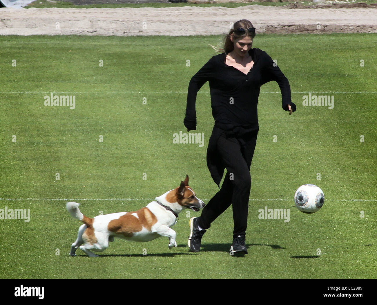 Bastian Schweinsteiger and his girlfirend Sarah Brandner training at ...