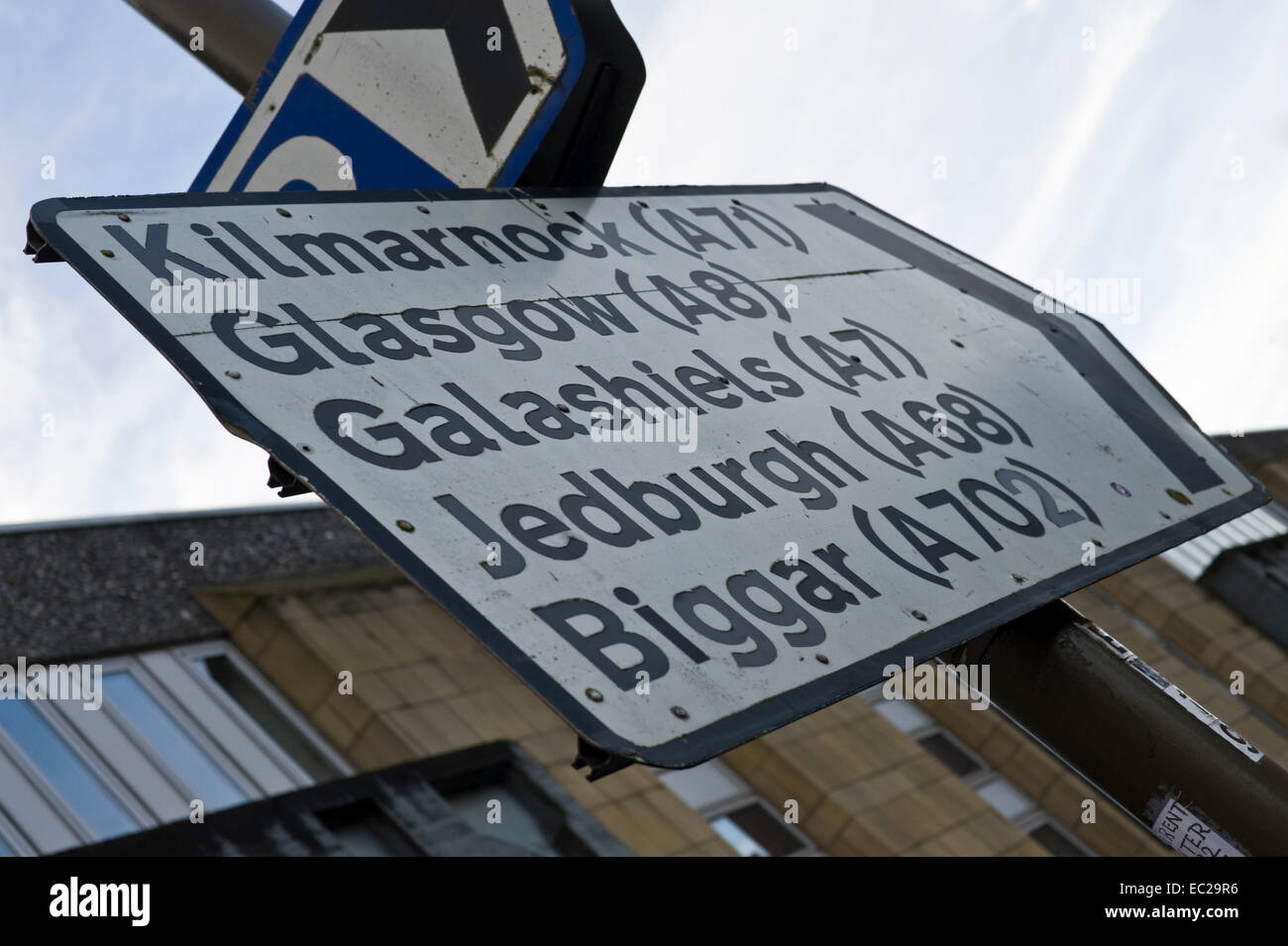 Glasgow edinburgh sign hi-res stock photography and images - Alamy