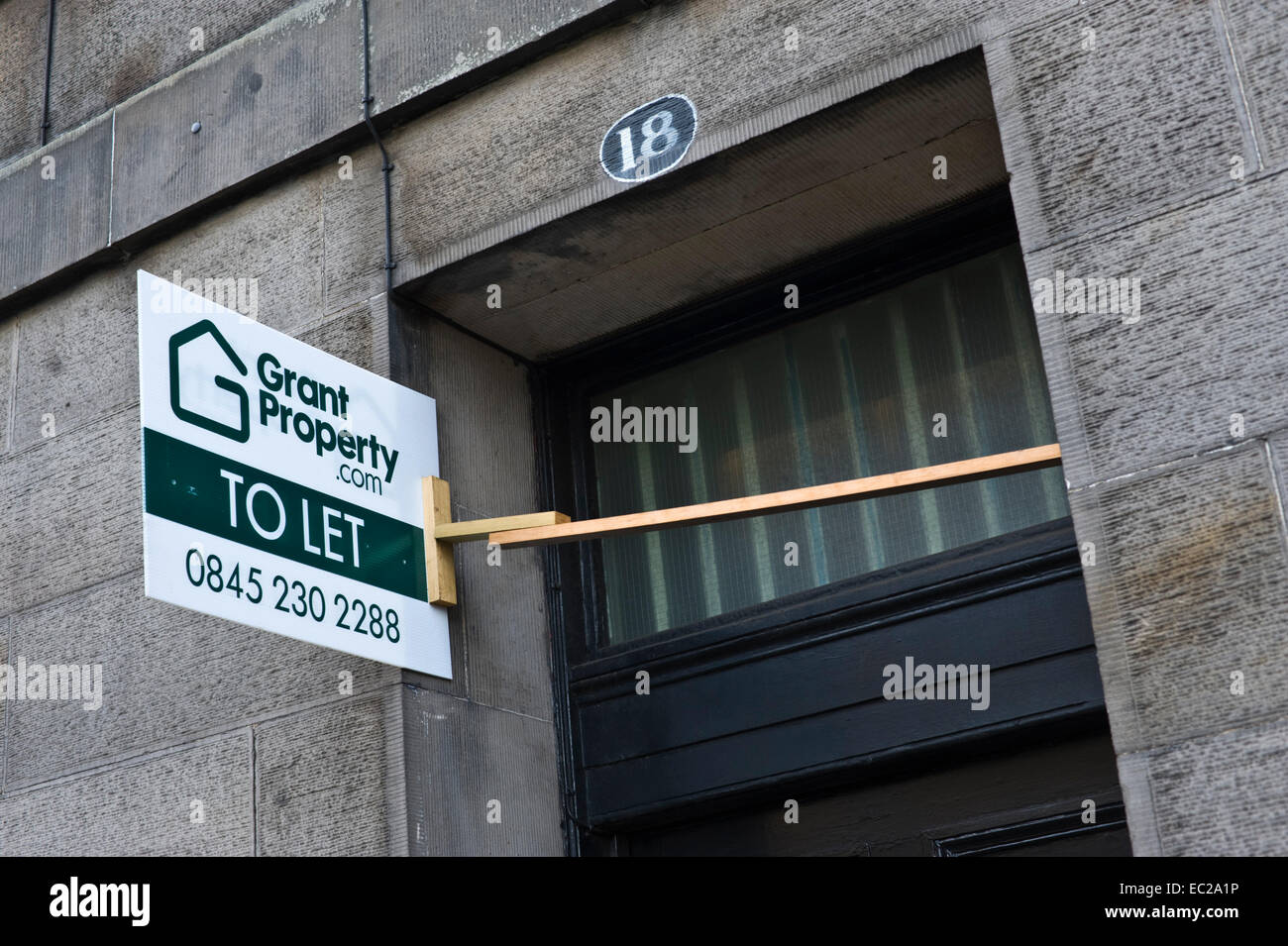 To let sign edinburgh hi-res stock photography and images - Alamy