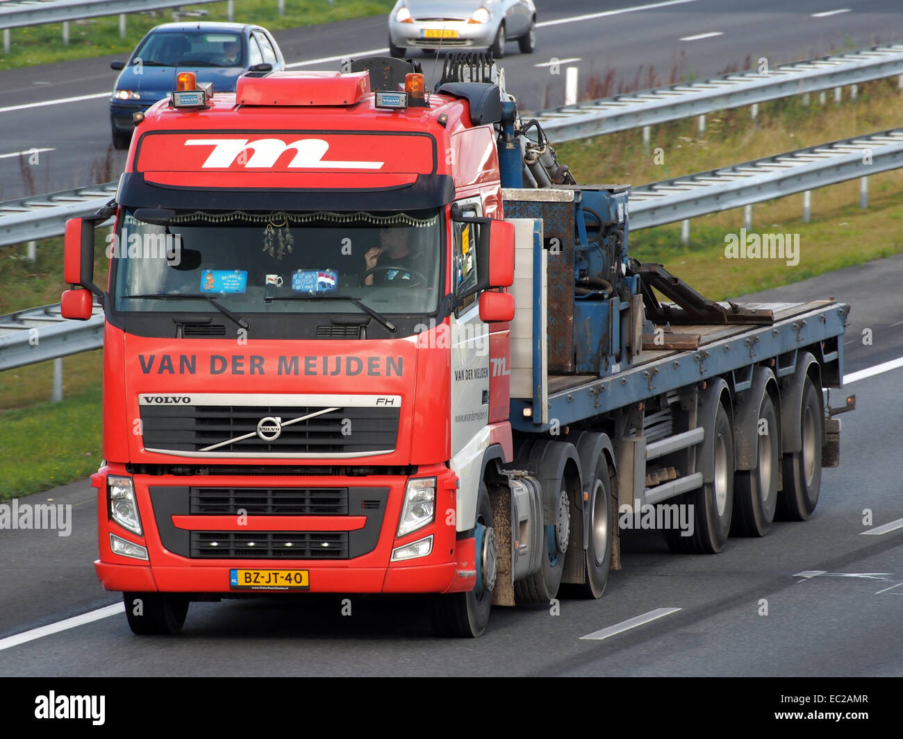 Volvo fh 420 hi-res stock photography and images - Alamy