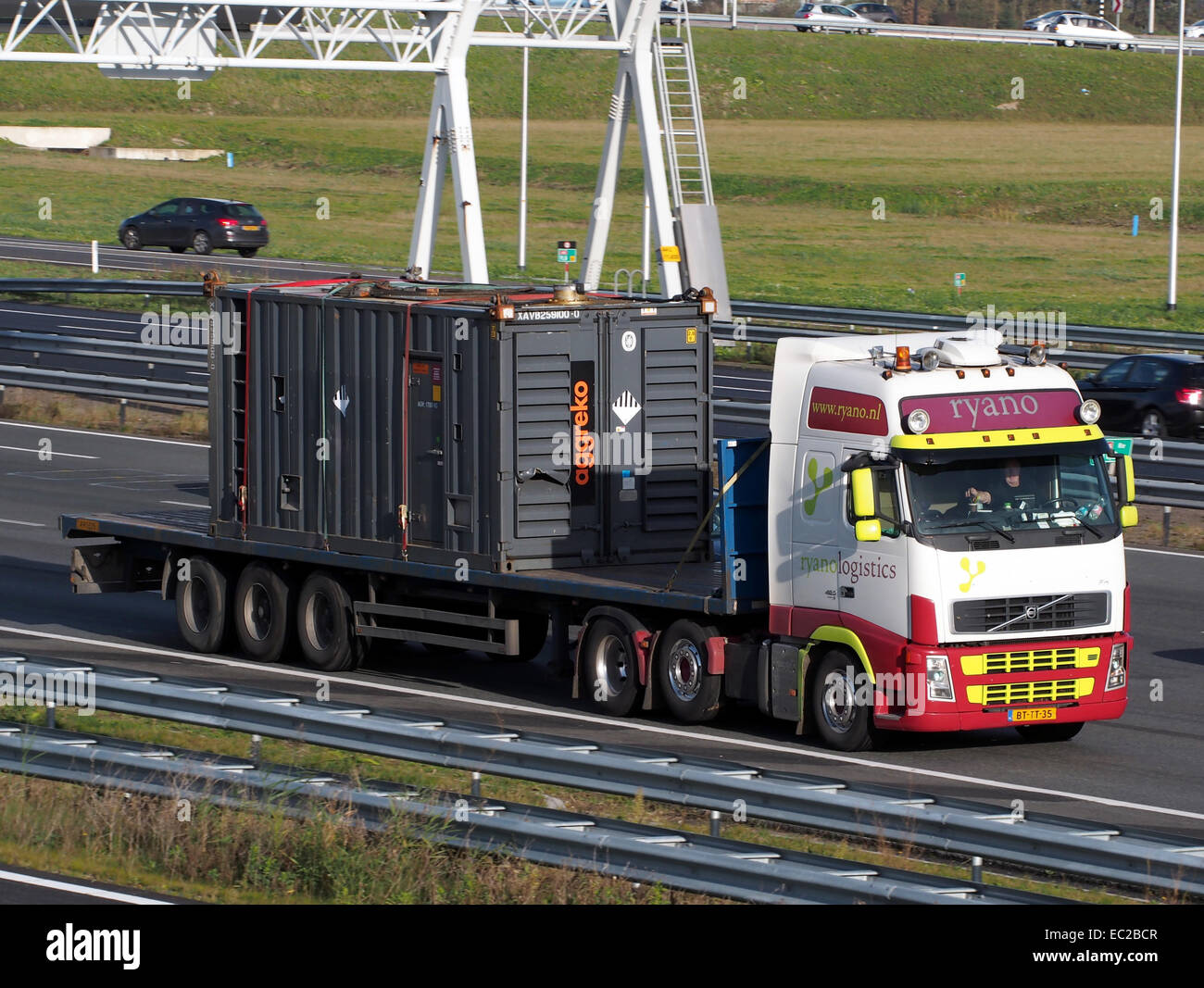 Volvo FH, Ryano Logistics Stock Photo - Alamy