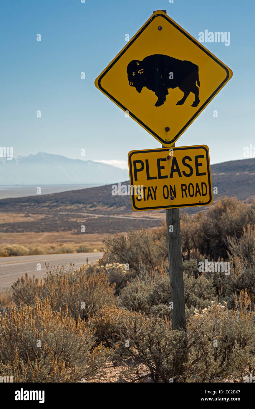 Buffalo warning sign hi-res stock photography and images - Alamy