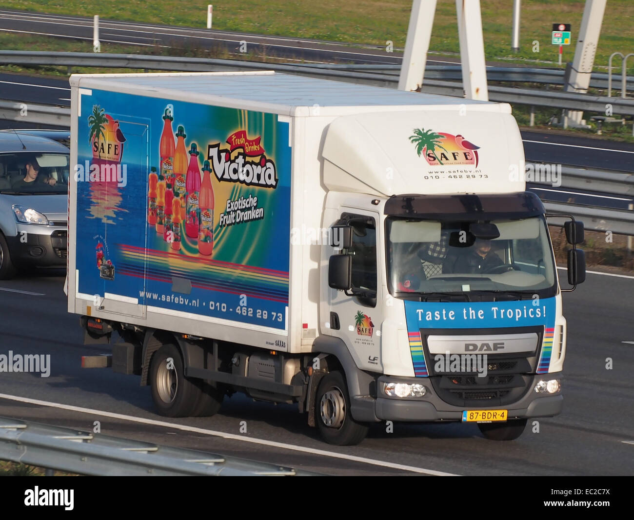 DAF LF 180 FA, Victoria Safe Stock Photo - Alamy