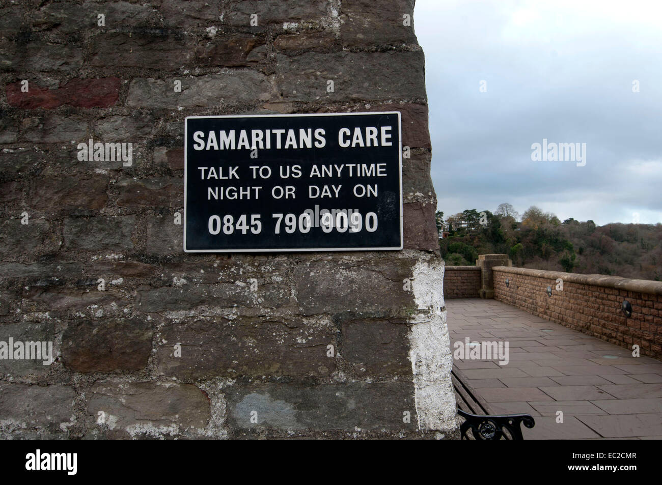 Clifton suspension bridge samaritans hi-res stock photography and ...