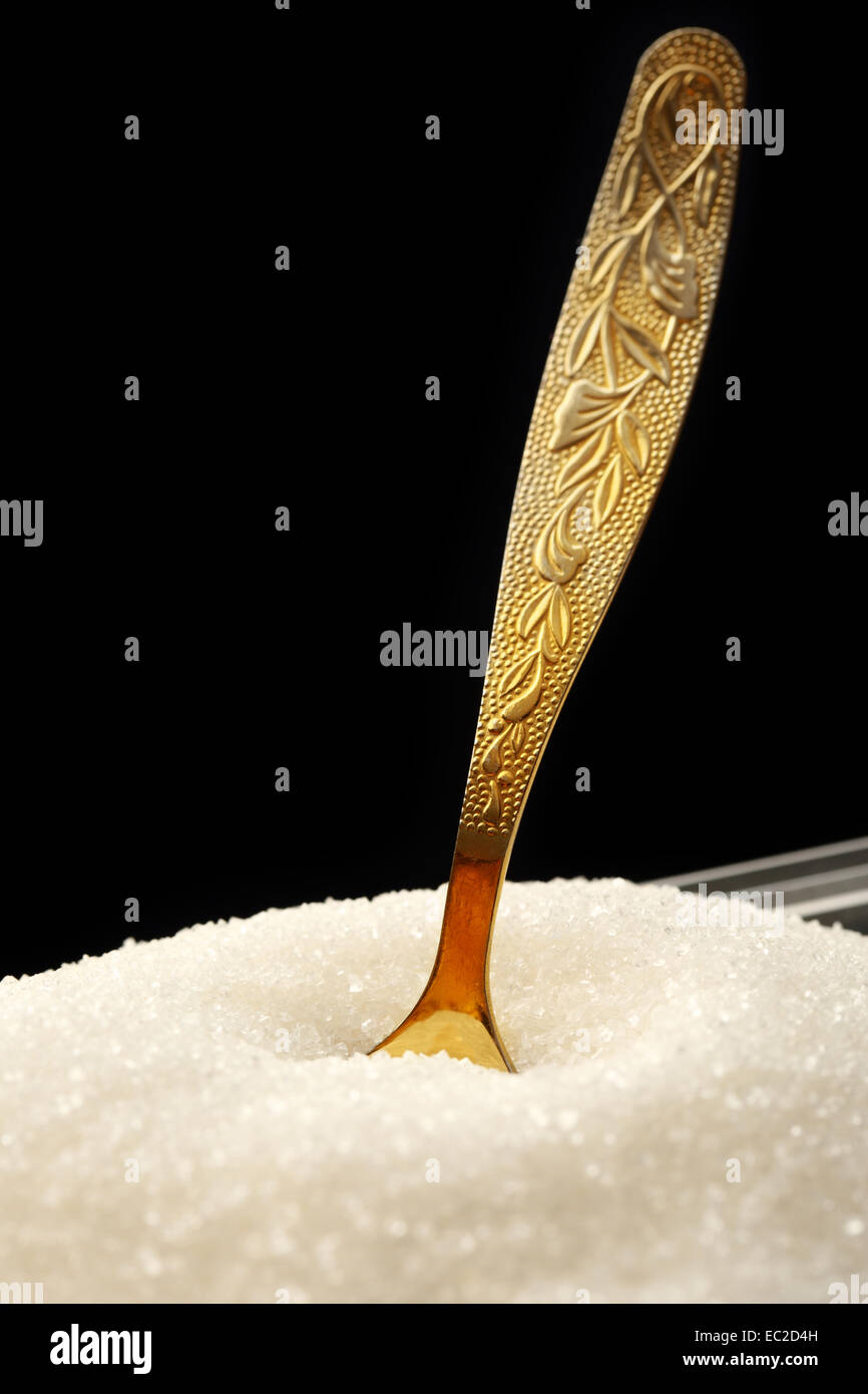Metal spoon raw white hi-res stock photography and images - Alamy