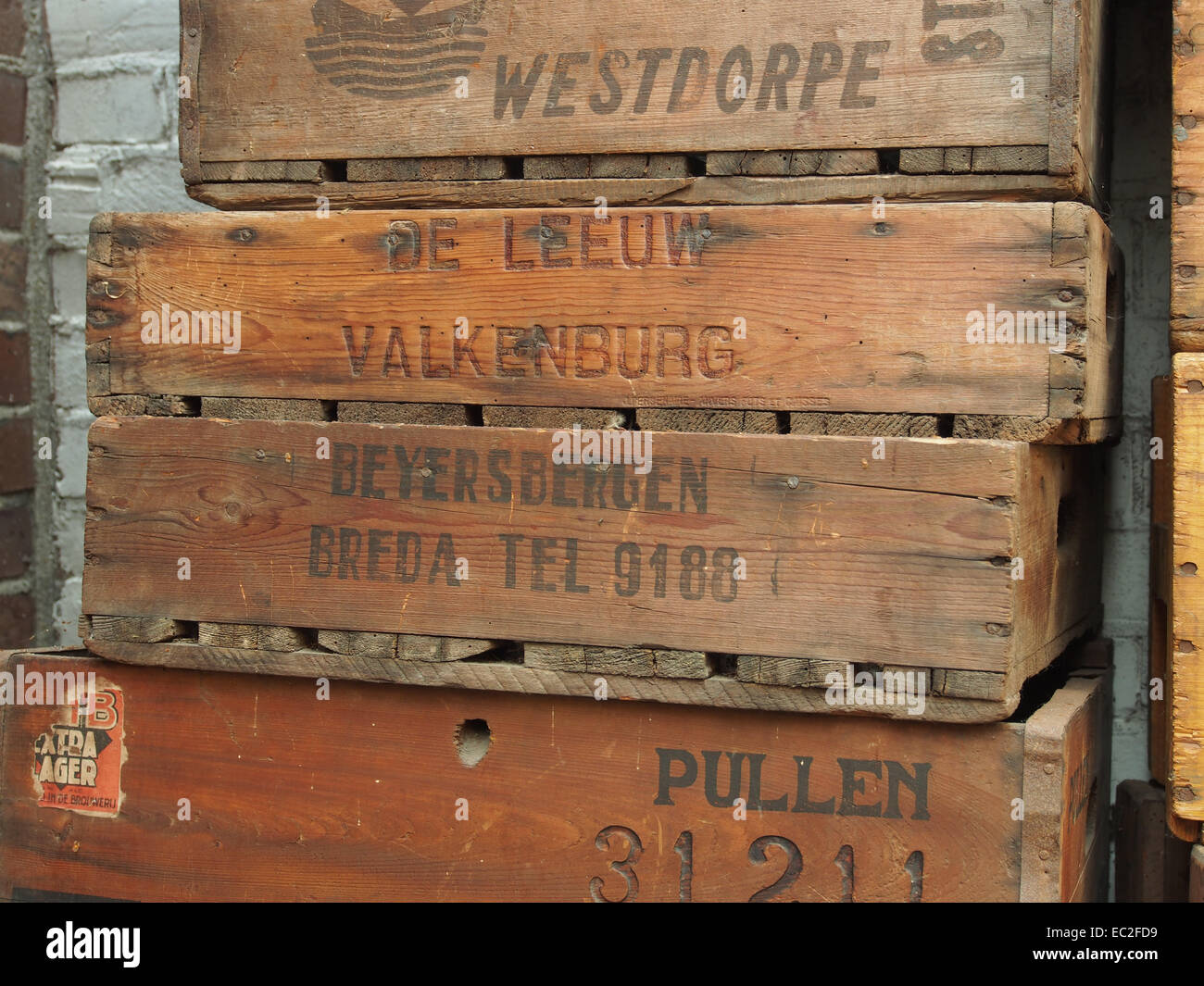 Krat bier hi-res stock photography and images - Alamy