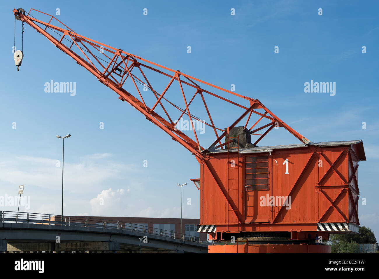 Crane number 1 hi-res stock photography and images - Alamy