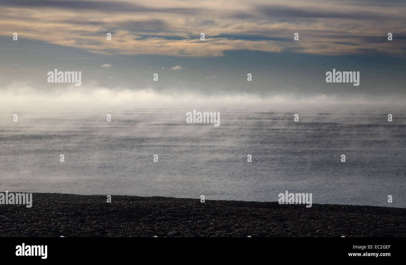 Devon morning mist hi-res stock photography and images - Alamy
