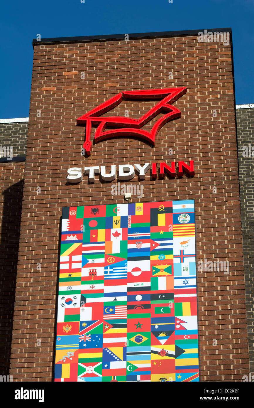 International study centre hi-res stock photography and images - Alamy