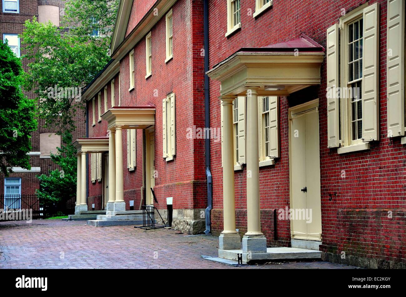 Philadelphia street 18th century hi-res stock photography and images ...