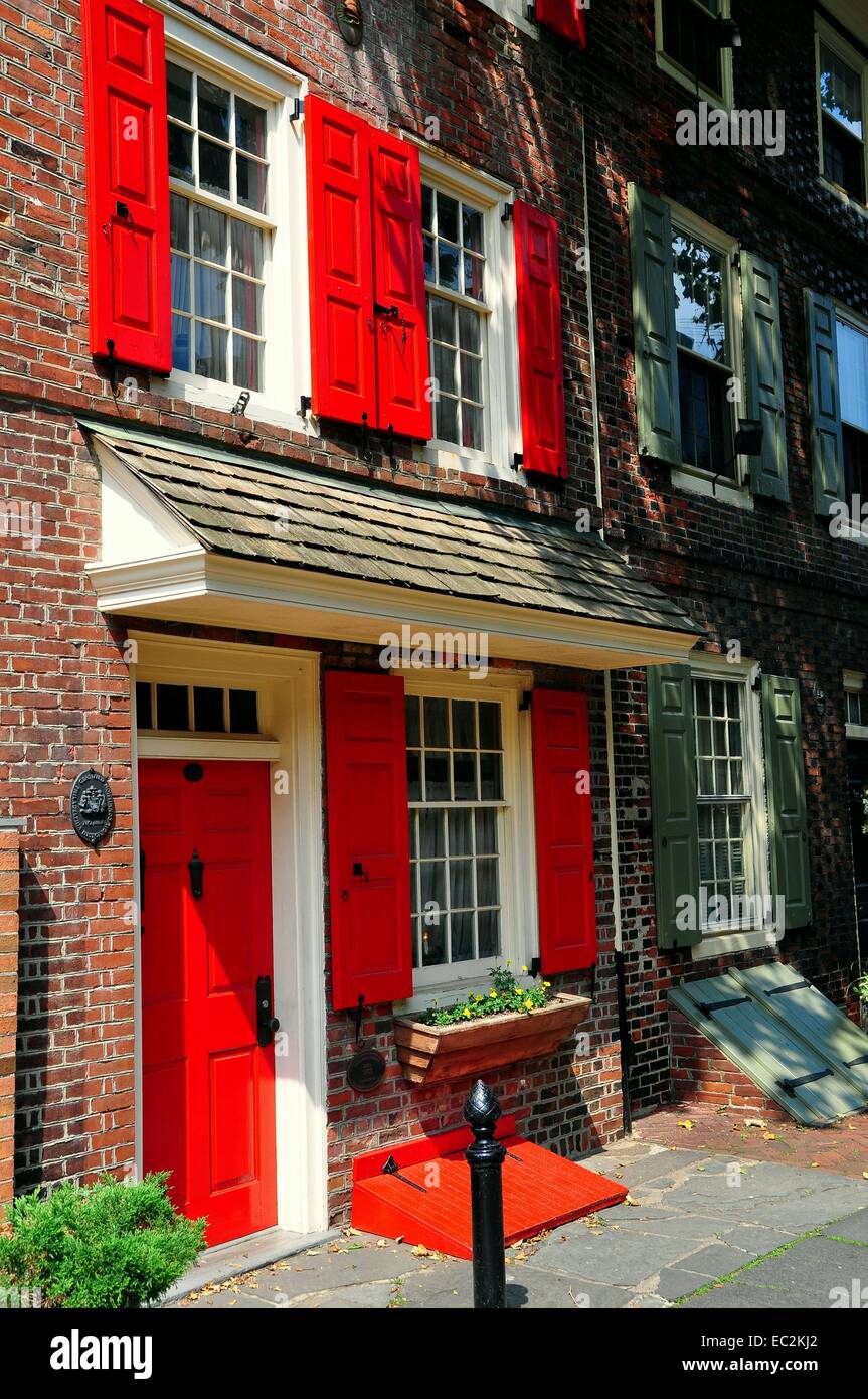 Philadelphia, Pennsylvania: Superbly preserved colonial brick houses ...