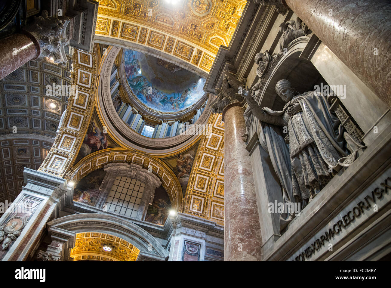 Interior of St Peter's Basilica, Rome, Italy Stock Photo - Alamy
