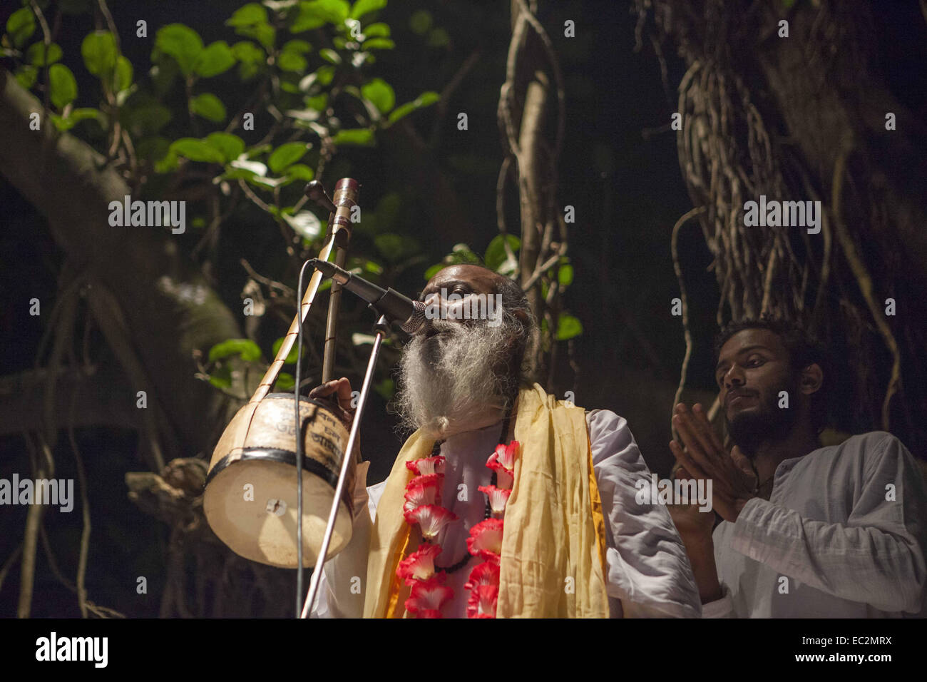 Baul mystic singer hi-res stock photography and images - Alamy