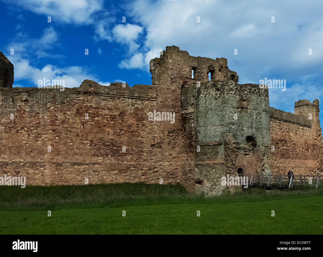 Castles scotland hi-res stock photography and images - Alamy