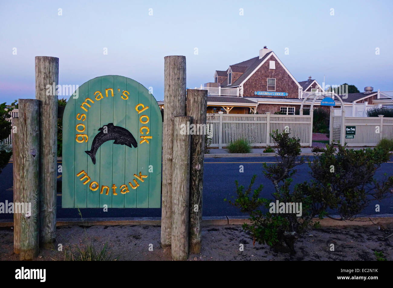 Gosman's restaurant in Montauk Long Island NY Stock Photo - Alamy