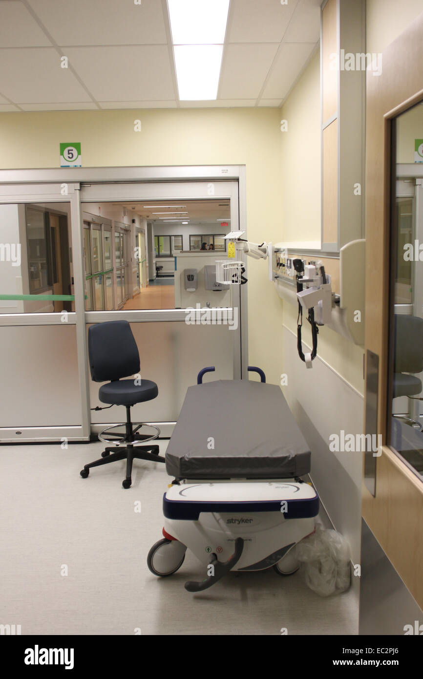 The MUHC hospital in Montreal, Quebec Stock Photo - Alamy