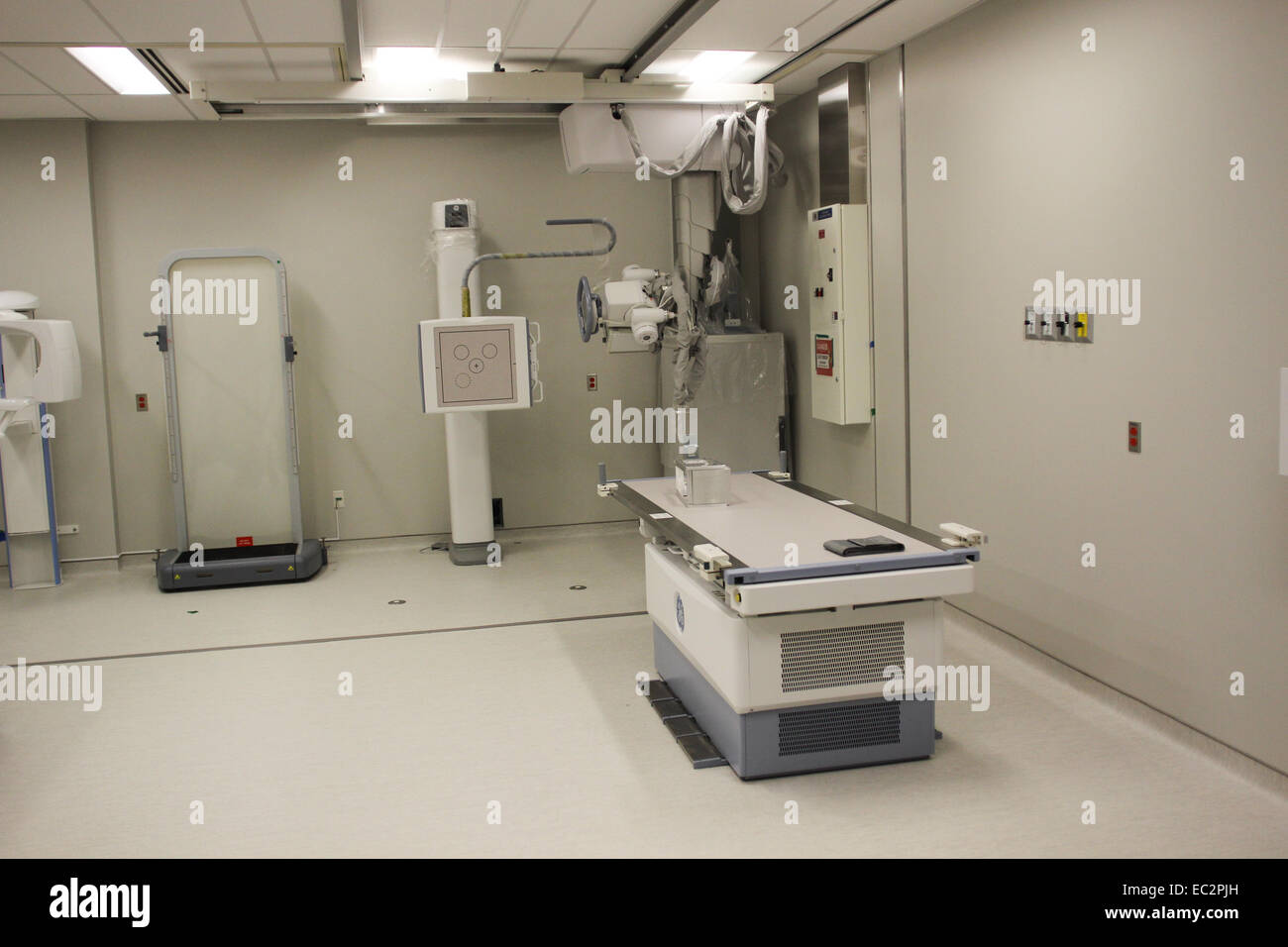 The MUHC hospital in Montreal, Quebec Stock Photo - Alamy