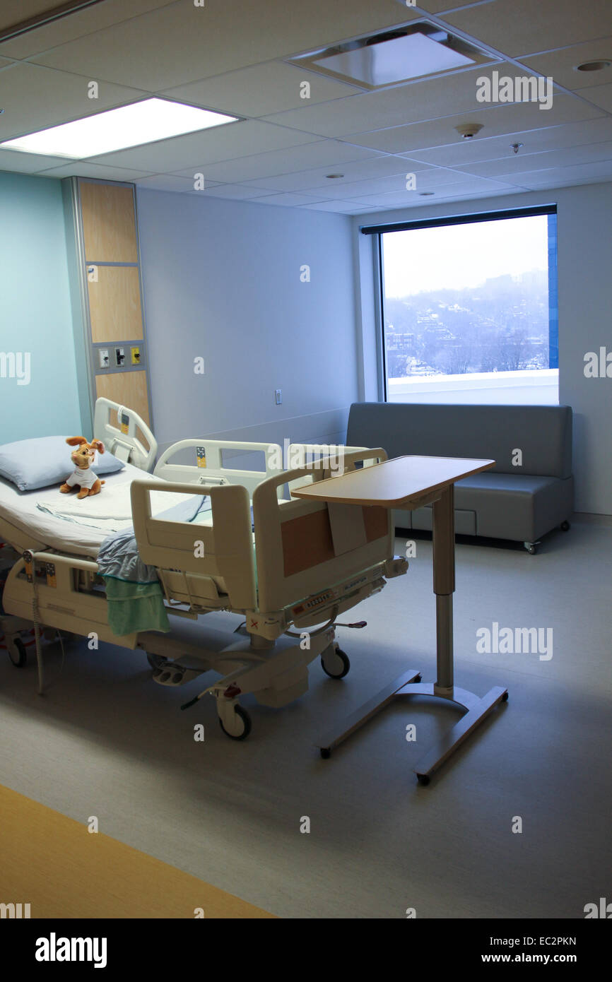 A patient room at the Montreal Children's Hospital Stock Photo - Alamy