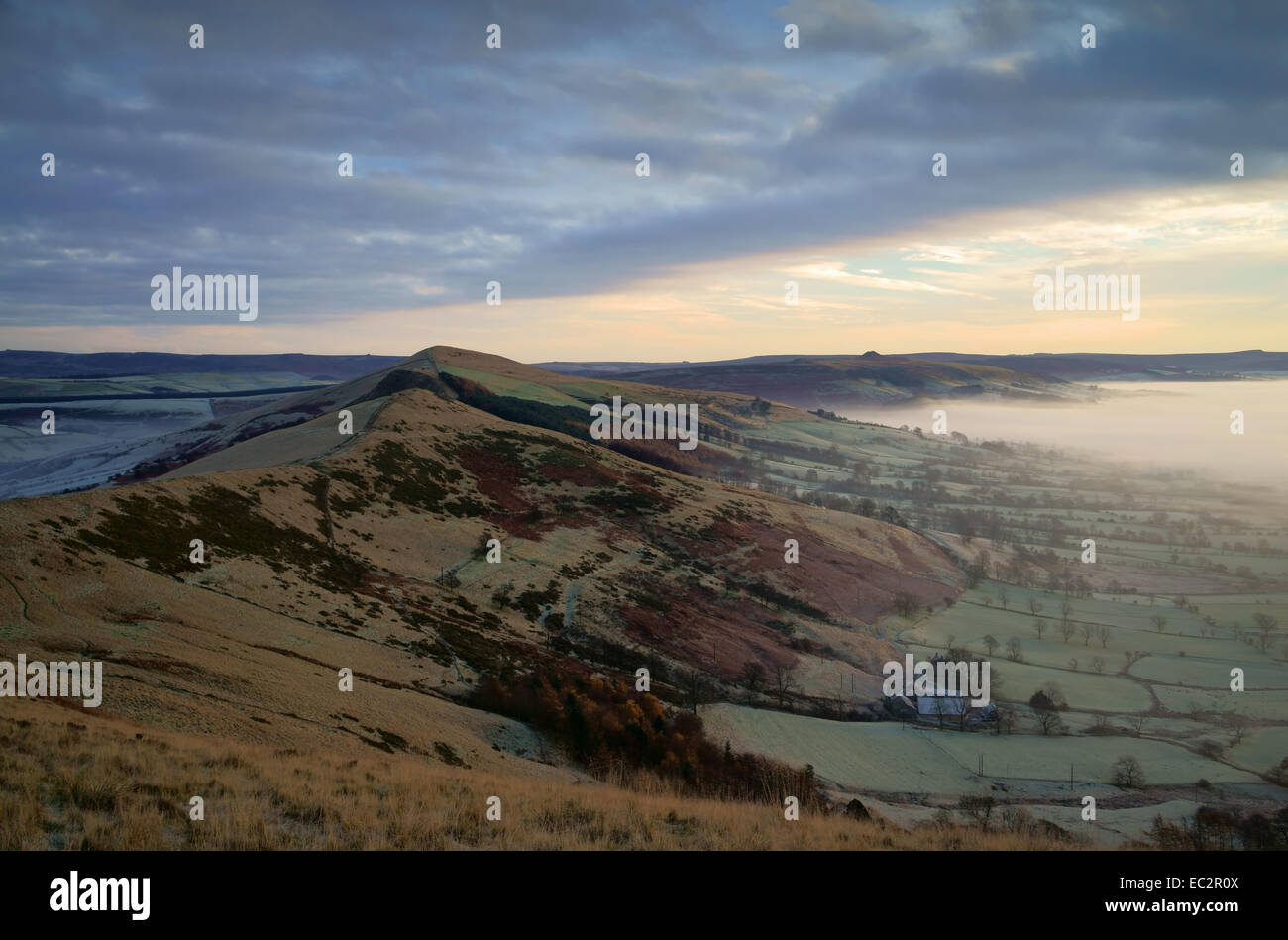 The great ridge peak district hi-res stock photography and images - Alamy
