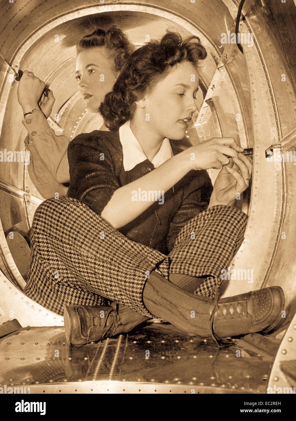 Production aids - Ruby Reed and Merle Judd of Grumman Aircraft Eng ...