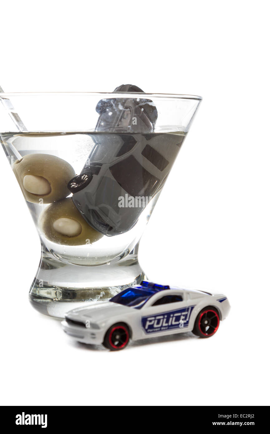 Drunk accident car police Cut Out Stock Images & Pictures - Alamy