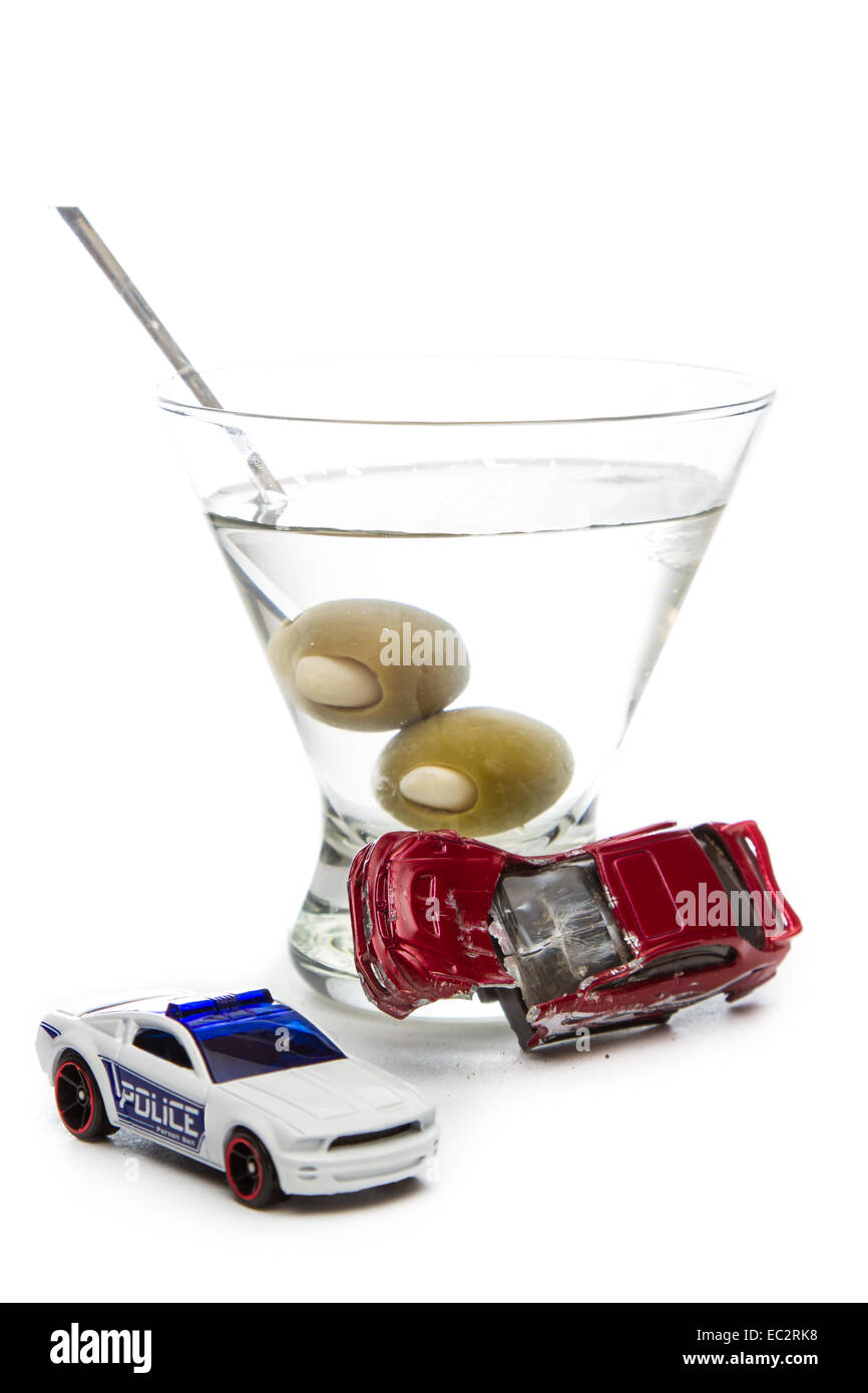 Drunk accident car police Cut Out Stock Images & Pictures - Alamy